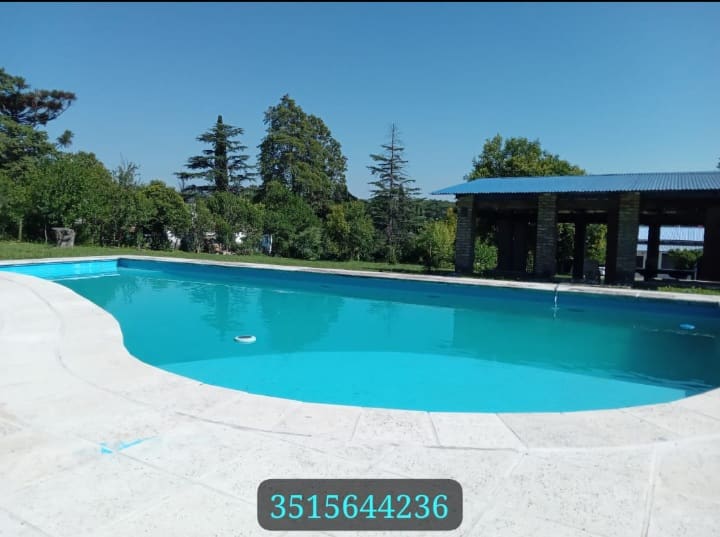 Chalet Con Piscina, Quincho, Parque 3000 Mt2. - Alta Gracia