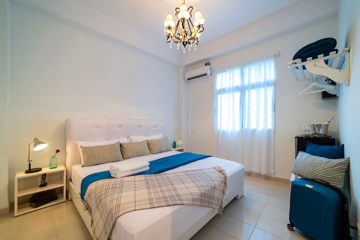 Neptuno Luxury Apartment / Top Location / Wifi - Cuba