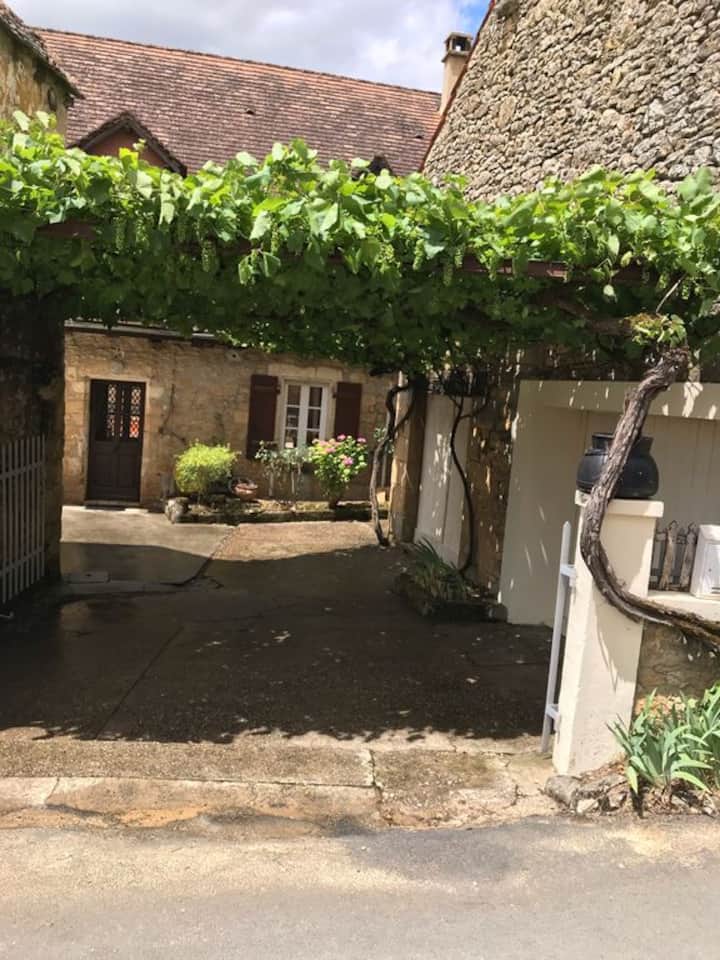 Grande Maison Familiale à Côté De Sarlat - Domme