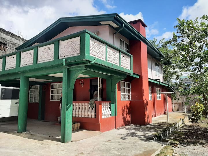 The La Trinidad Abode | Spacious 4br Private Home - La Trinidad