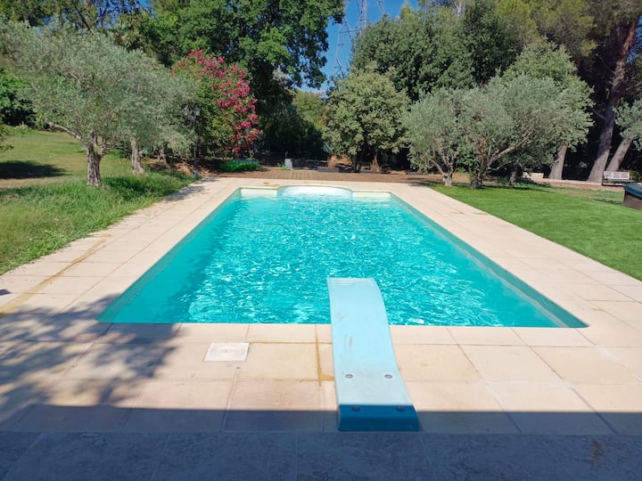 Magnifique Villa Avec Piscine - Salon-de-Provence