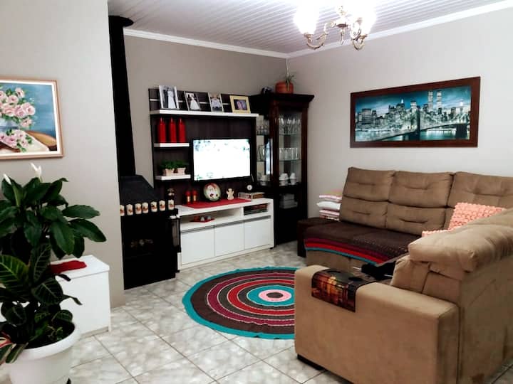 Aconchego E Tranquilidade No Espaço Da Lúcia - Bento Gonçalves