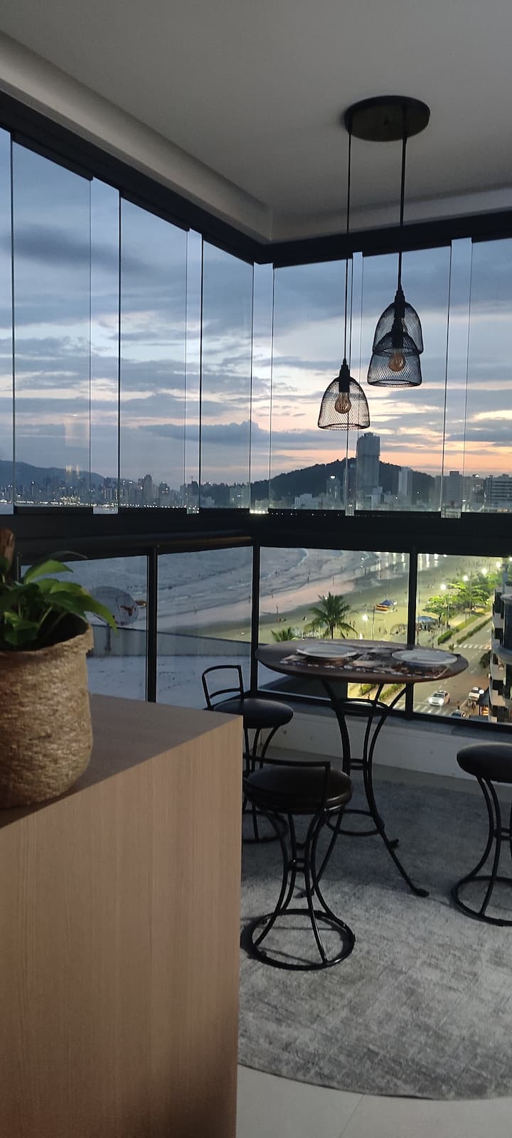 Apto. Frente Mar Itapema, Praia Central! - Itapema