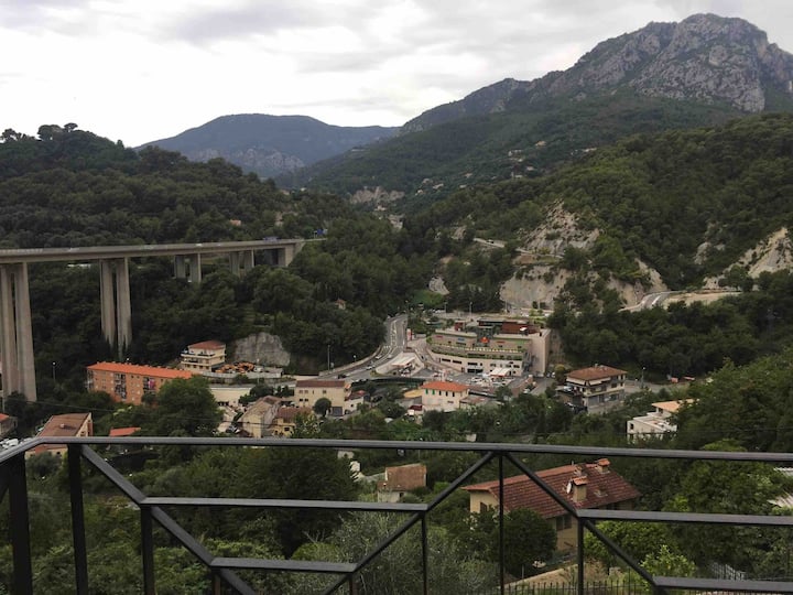 Appartement Dans Maison Mitoyenne - Roquebrune-Cap-Martin