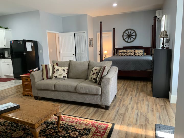 Quiet Studio Apartment, Private 1 Br On Our Farm - Caroline du Nord