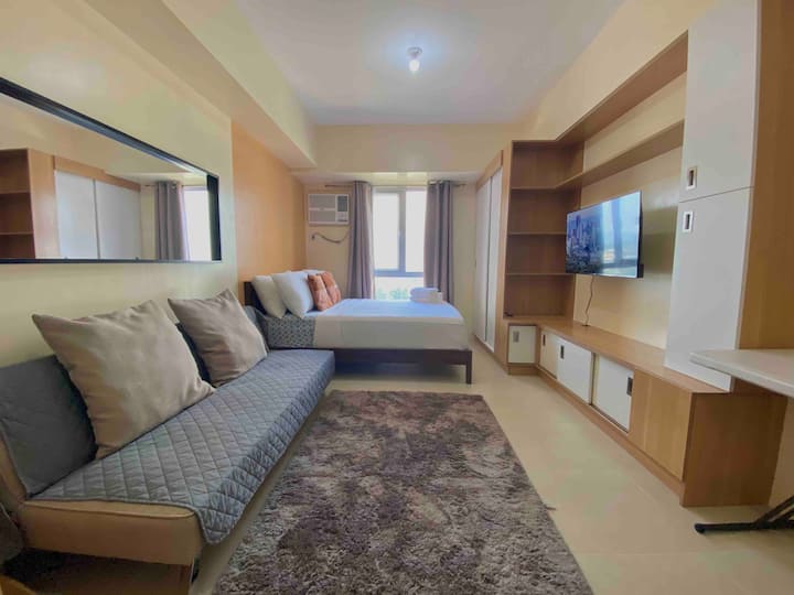 Cebu It Park Condo W/ Wi-fi And Smart Tv Near Mall - Cebu City