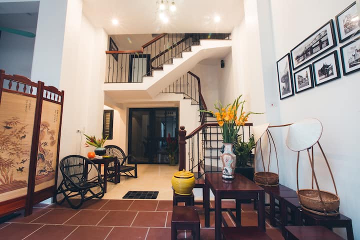 Trần's Home-delightful Balc/ Heart Of Old Qtr - Vietnam