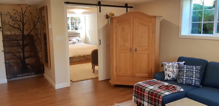 A Tranquil Hideaway - Sooke