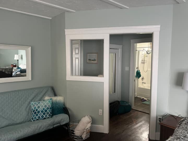 Karen’s Cottage - Parksville