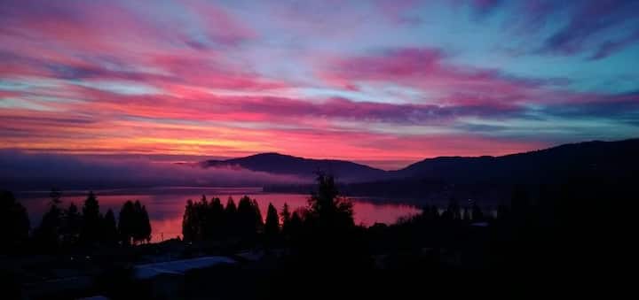 "Spiritview" 2br Apt W Amazing Lake & Mtn Views - Sammamish, WA