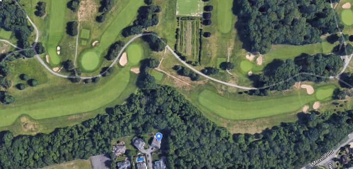 Bethpage Black Golf Getaway - Massapequa