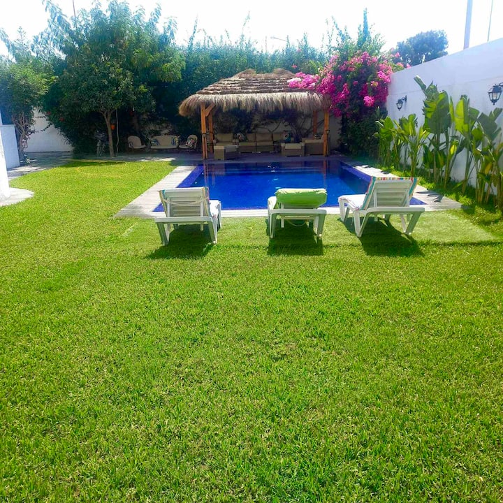 Villa à Hammamet Avec Piscine - Nabeul