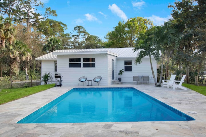 Estate Escape, 2 Houses, Roger Stadium, Alton, I95 - Jupiter, FL