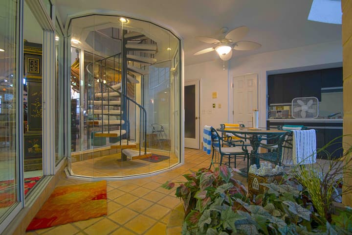 Leithen Lodge Is Like a Scottish Castle in N Tampa - Villas for Rent in ...