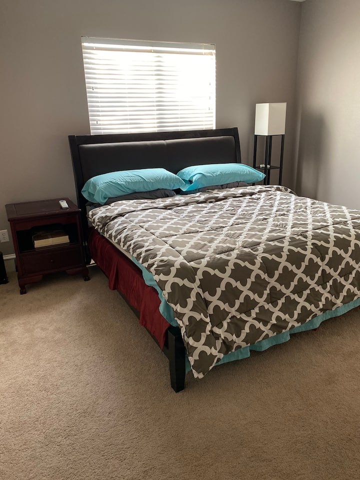 Cozy Private Room, Low Price, Dallas Central - Dallas, TX