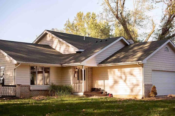 The Acreage - Ames, IA