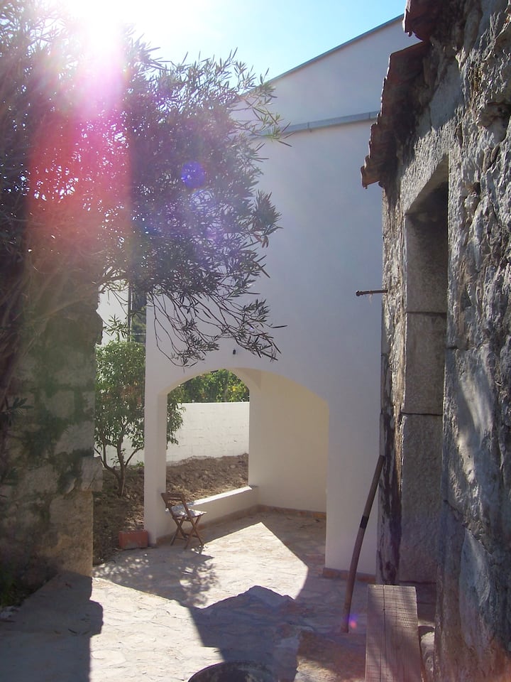 Nice House In Cosy Village - Neum