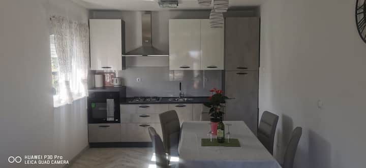 Apartment Optimum-new & Modern Apartment - Okrug Gornji