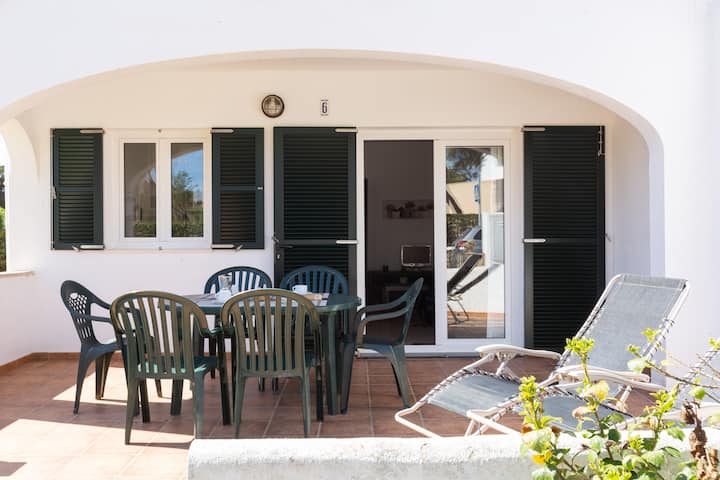 Alojamiento Acogedor Con Terraza Y Piscina - Minorque