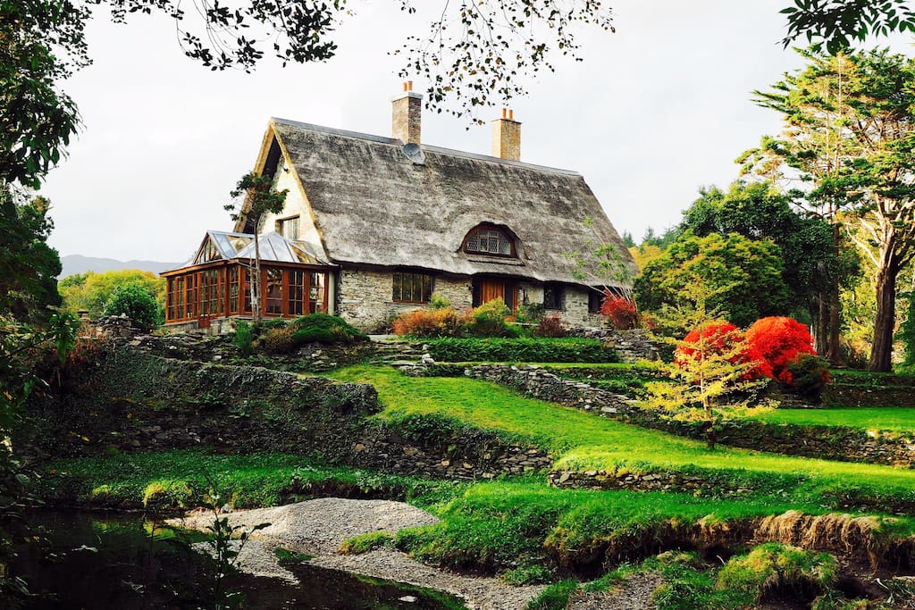 Glengarriff Lodge (formally Lord Bantry's Cottage) - Villas for Rent in ...