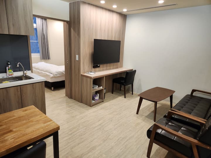 R》專用廚房陽台/安靜住宅社區/next To Nsysu/走路到捷運3分鐘/一房一廳/場地設備專用 - China