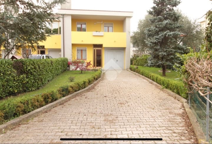 Private Villa / 3 Bedroom / 15min From The Beaches - San Donà di Piave