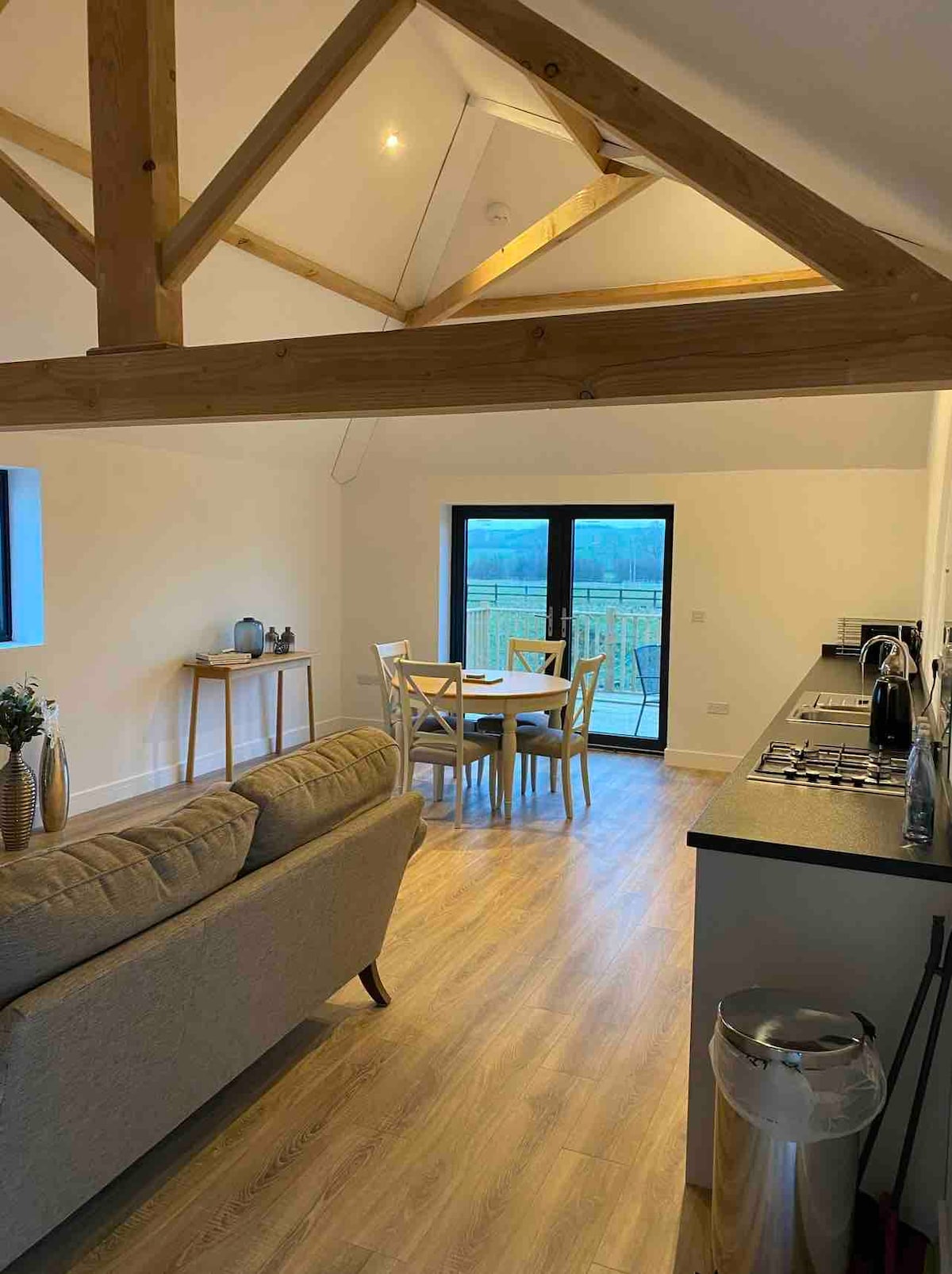 Meadow View Barn - Barns for Rent in Cambridgeshire, England, United ...