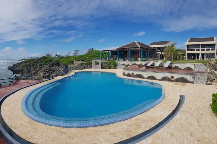Calicoan Island Vacation Rentals & Homes - Guiuan, Philippines | Airbnb