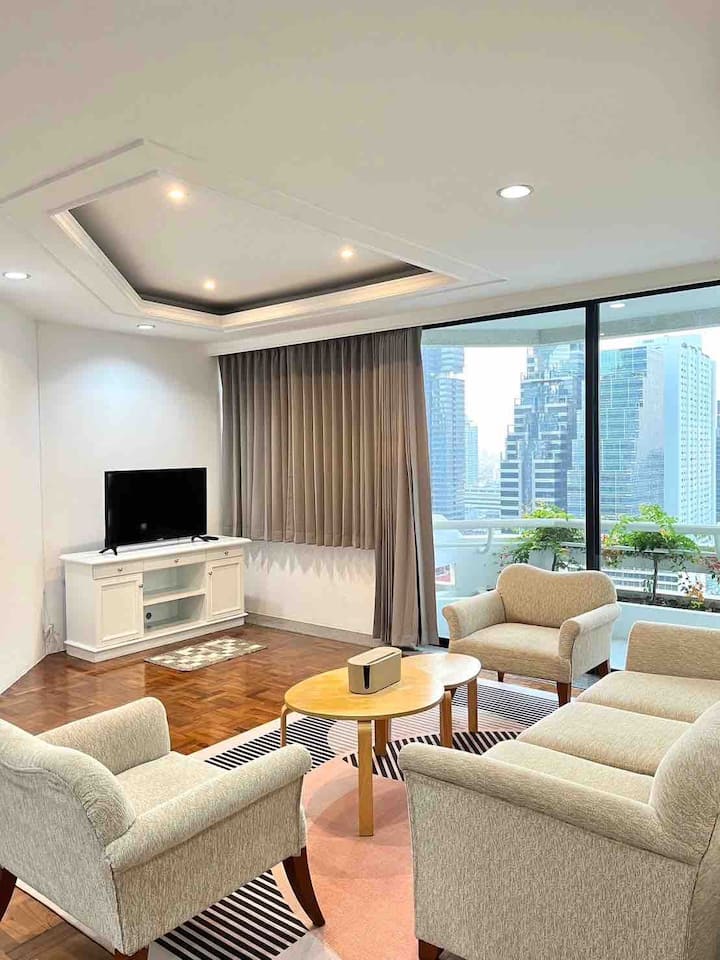City’s Viewtop Class 3 Br 6 Pax - Bangkok