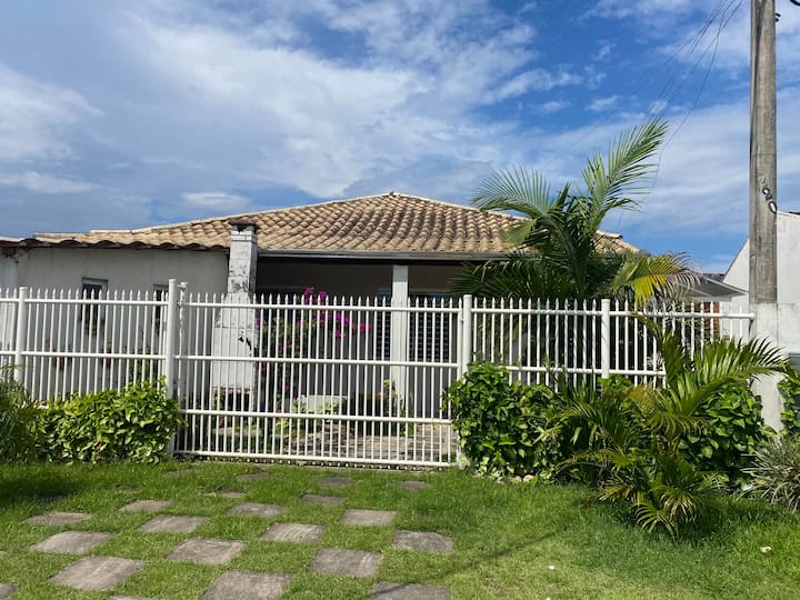 Casa Reg. Central Em Guaratuba - Guaratuba