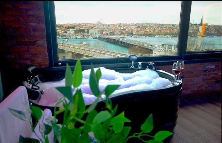 Karaköy In Karaköy Suit - Turkey