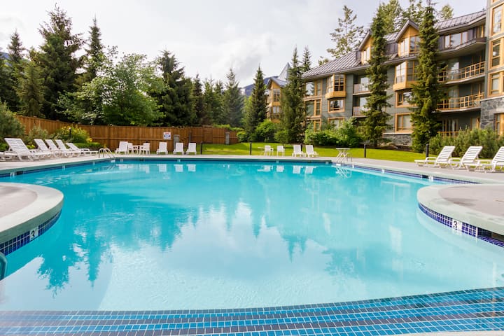 1bd 1ba Whistler Village Suite At Cascade Lodge - Whistler