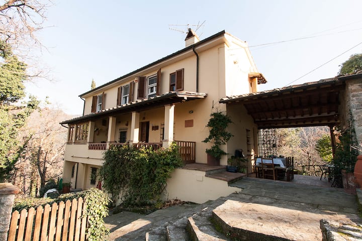 Villetta Di Campagna Con Vista Mare - Pietrasanta