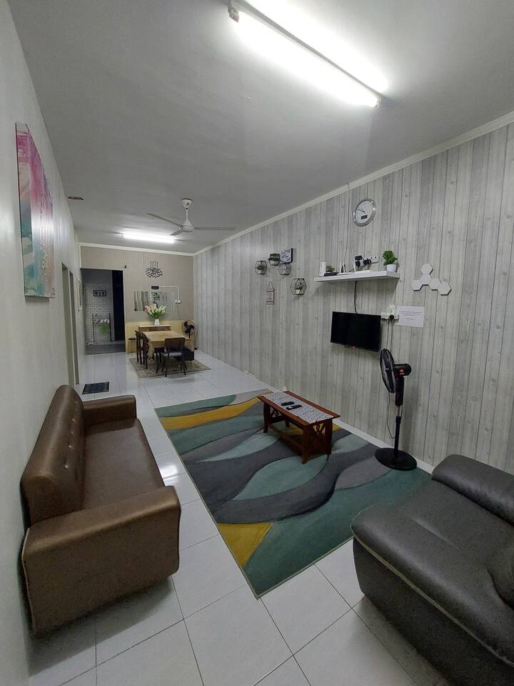 Afdaar Homestay | 3 A/c | 3 Rooms | Fast Wifi - Jerantut