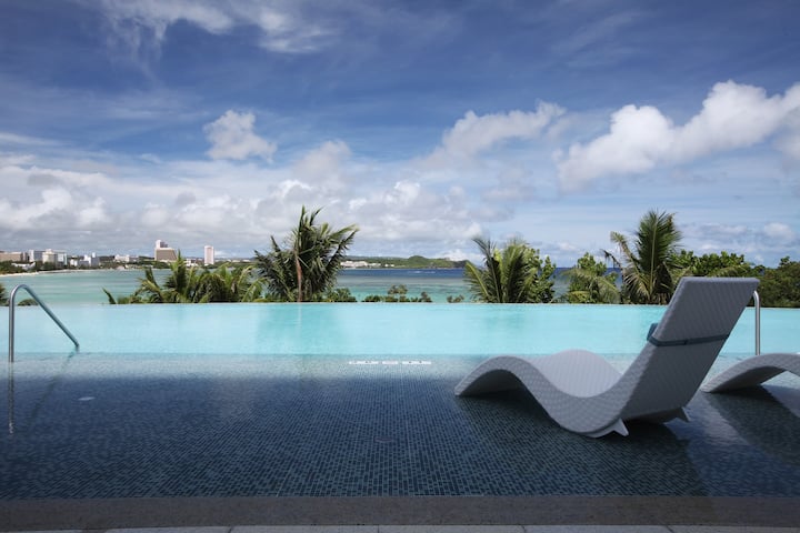 Junior Suite Ocean Front - Double Bed - Guam