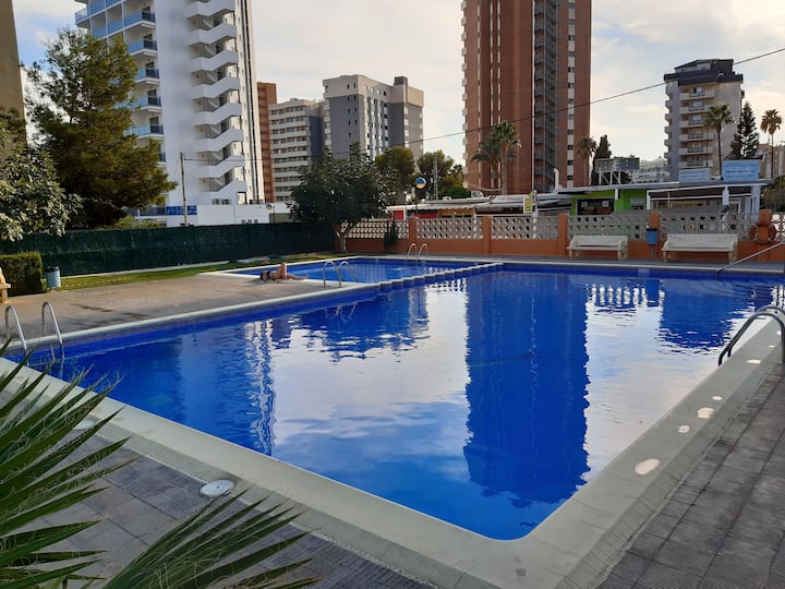 Piso 17 En Playa Levante - Wifi - A/a - Smart Tv - Benidorm