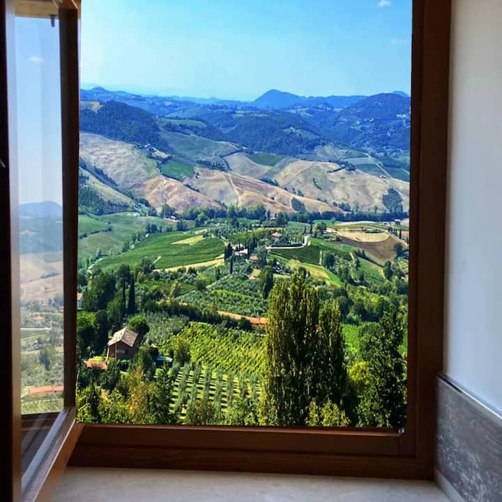Finestre Sulla Val D'orcia - Montepulciano