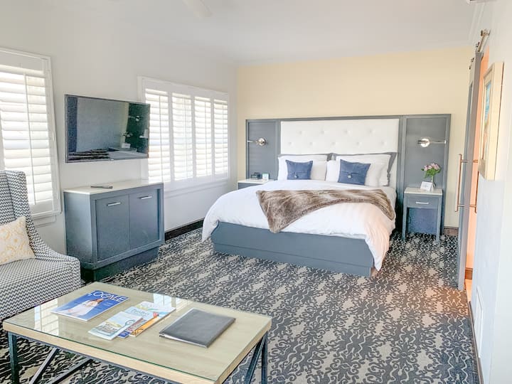 Hotel Marisol Coronado - Junior Suite - Coronado, CA