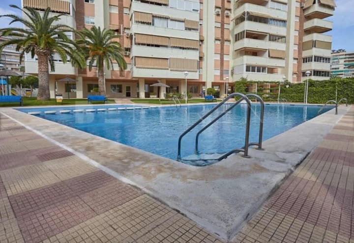 Apartamento Con Piscina Ideal Para Familias - Alicante