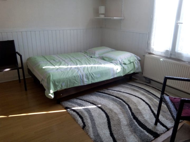 Chambre Indépendante Avec Douche - Haute-Vienne