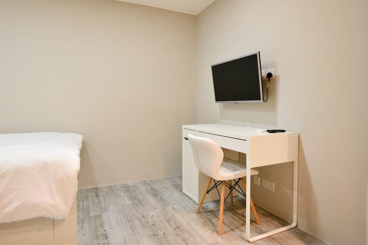 Prince Edward  Luxury Studio *1a - Hong Kong