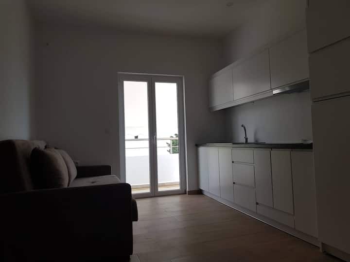 Spacious Apartment Near The Beach No2 - Saranda