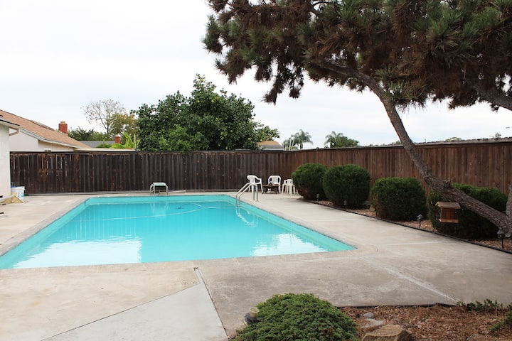 Studio Cottage Is Perfect Retreat, Heart Of City - San Diego, CA