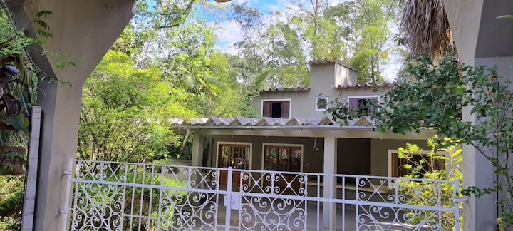 Casa De Campo Muito Agradável 
Chácara Em Condomín - Poá