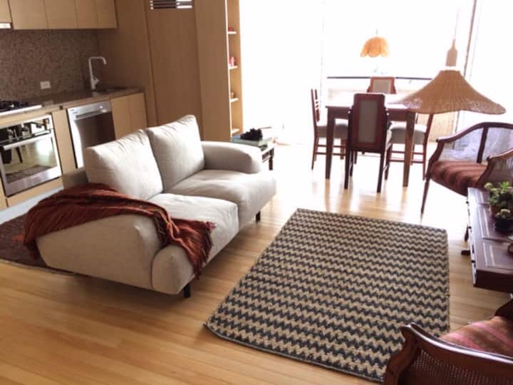 Sunny, Trendy 2bedroom 2bathroom - Bogotá