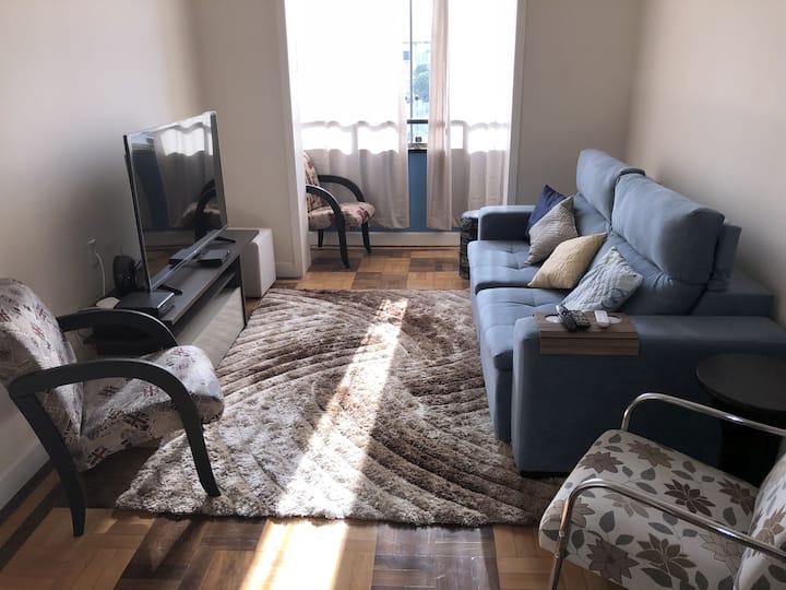 Excelente Apartamento Na  Cidade Baixa - Porto Alegre