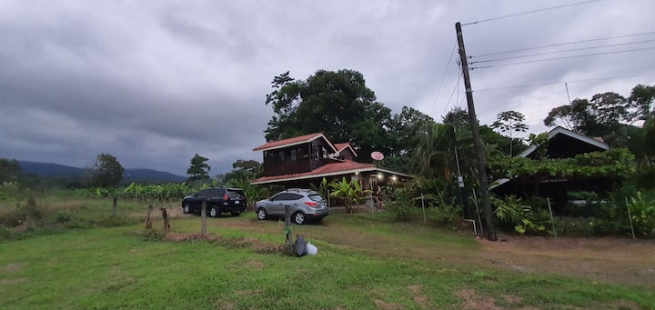 Hermosa Casa En La Montaña. Cerca Al Volcan Arenal - La Fortuna