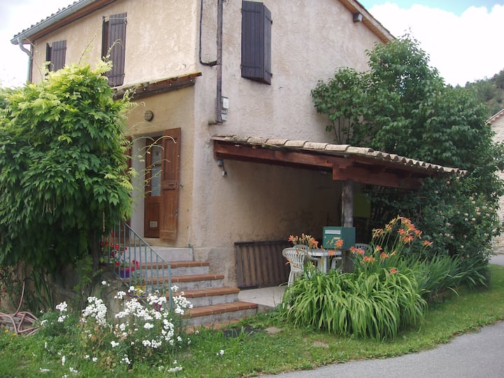 La Maison Près De La Fontaine En Haute Provence - Saint-André-les-Alpes