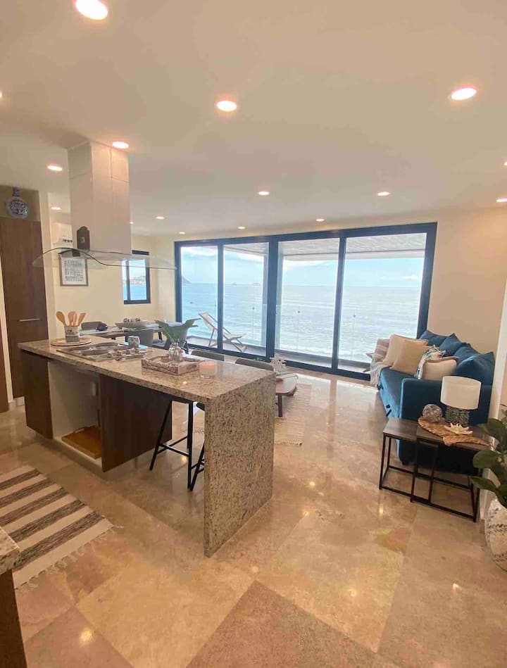 Perla Azul Condo-vista Al Mar-malecón - Mazatlan