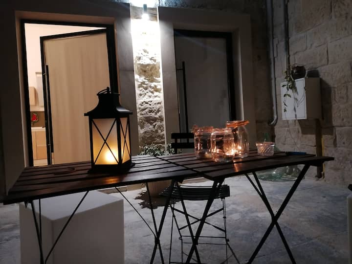 Corte In Pieno Centro Storico - Lecce
